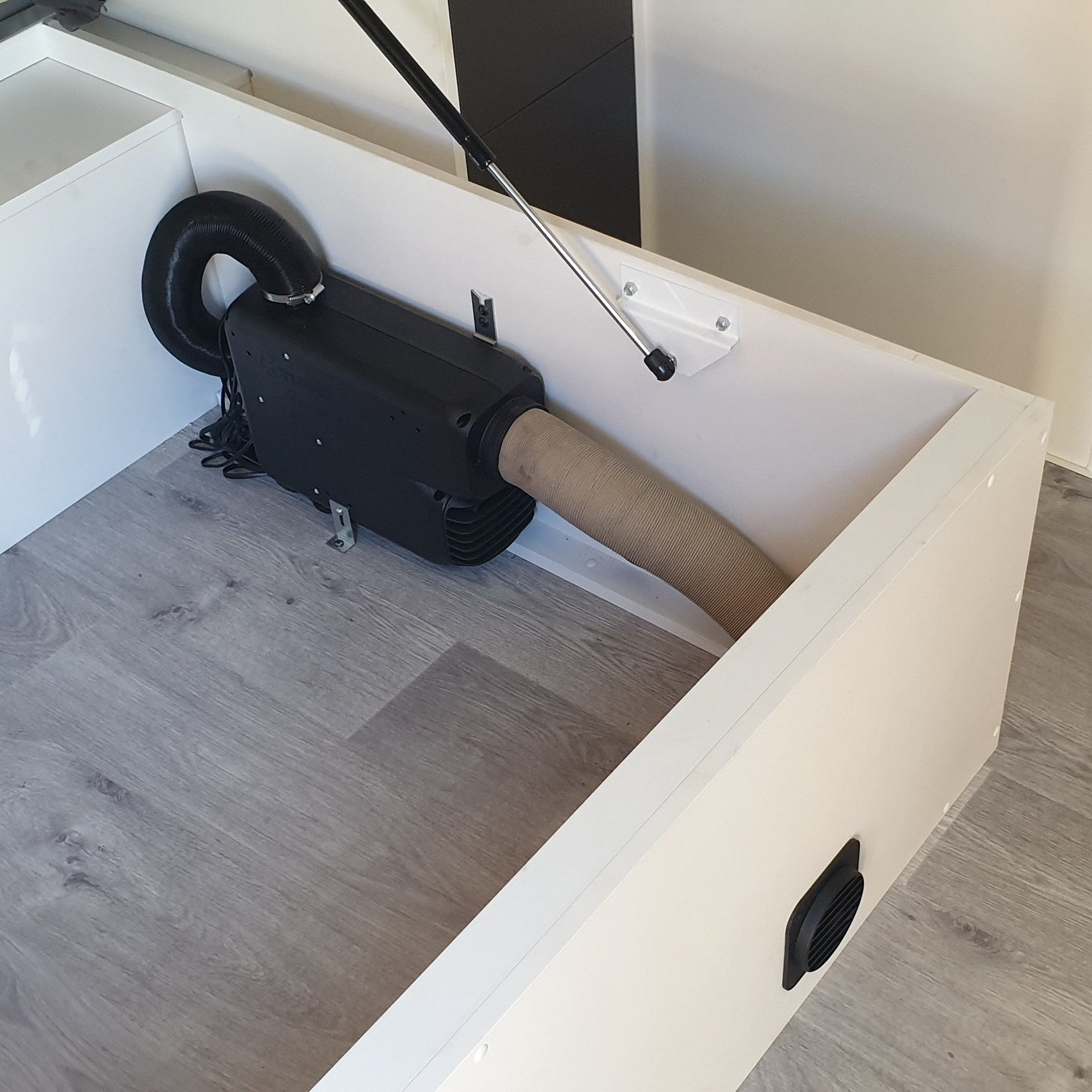 Truma Varioheat Heater - Caravan Heating - Fitted | Off-Grid Touring